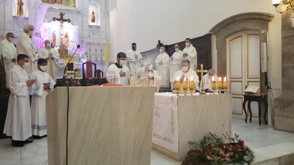 40 anos de presbiterado do Pe. David Antônio Coelho - Arquidiocese de ...