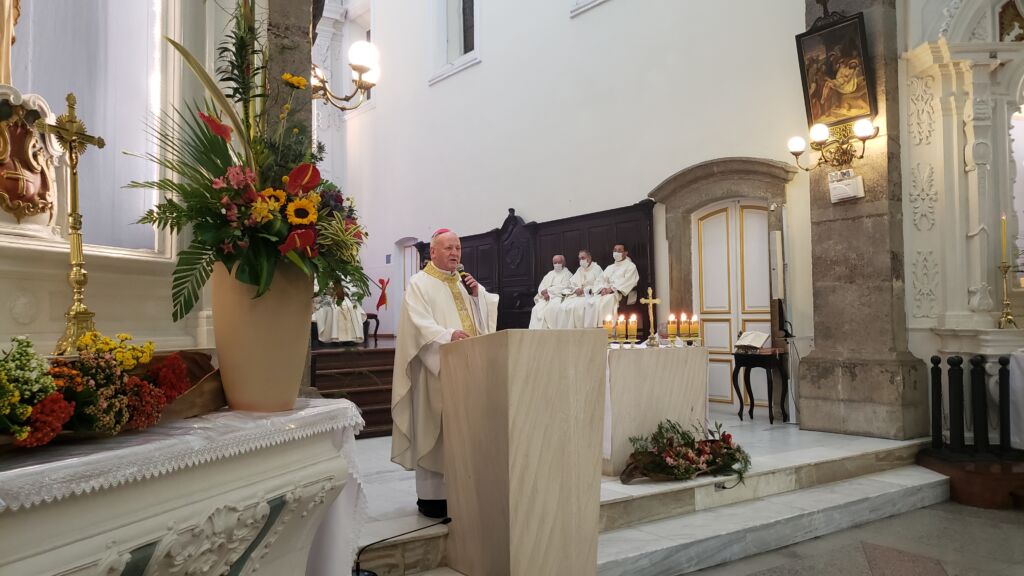 40 anos de presbiterado do Pe. David Antônio Coelho - Arquidiocese de ...