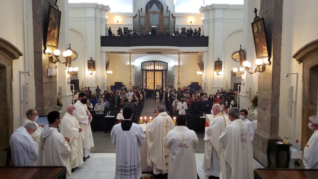 40 anos de presbiterado do Pe. David Antônio Coelho - Arquidiocese de ...
